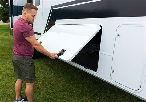 Rv Baggage And Cargo Doors Lippert
