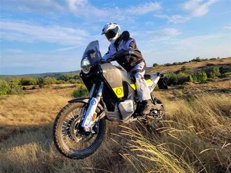 Husqvarna Norden 901 Test Motoavanturasi