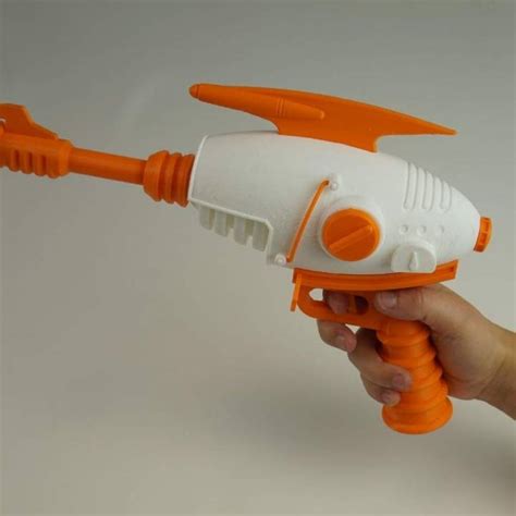 3d Printable Fallout 3 Alien Blaster By Daniel Lilygreen