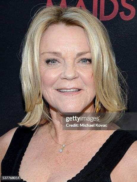 Mewe Photos And Premium High Res Pictures Getty Images