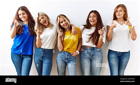 Funny Group Photos Of Friends Girl