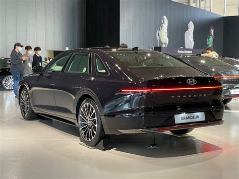 스타리아 룩이라고” 현대차 신형 그랜저 실물로 직접 살펴본 디자인 느낌은