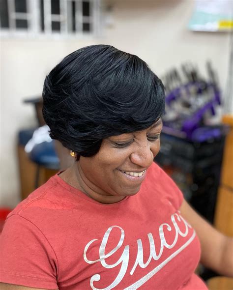 12 Cortes De Cabelo Pixie Bob Intemporais Para Mulheres Mais Velhas Que Favorecem Qualquer Idade