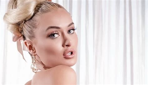 Kiiroo Launches Natalia Starr Feel Star Personal Stroker For KEON