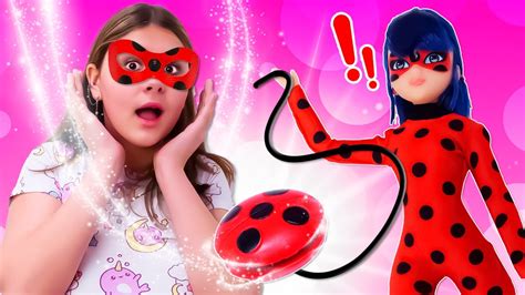 Куклы Леди Баг и Супер Кот спасают котика! Кукла Маринетт не успела ...