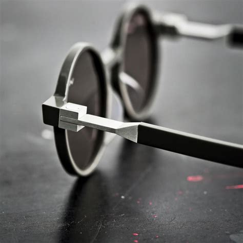 Black Circle Glasses Inspired By The Swiss Architect Le Corbusier Artofit