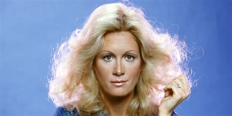 Fans Regret Joan Van Arks Decision To Use Plastic Surgery Her