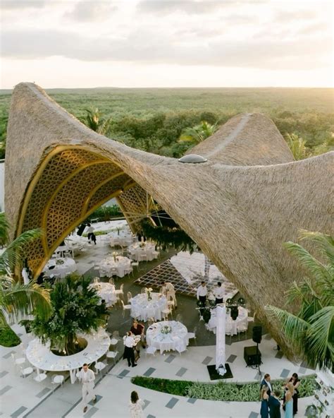 Pin By Lizette Amaya On Wedding Cancun Destination Wedding Mexico