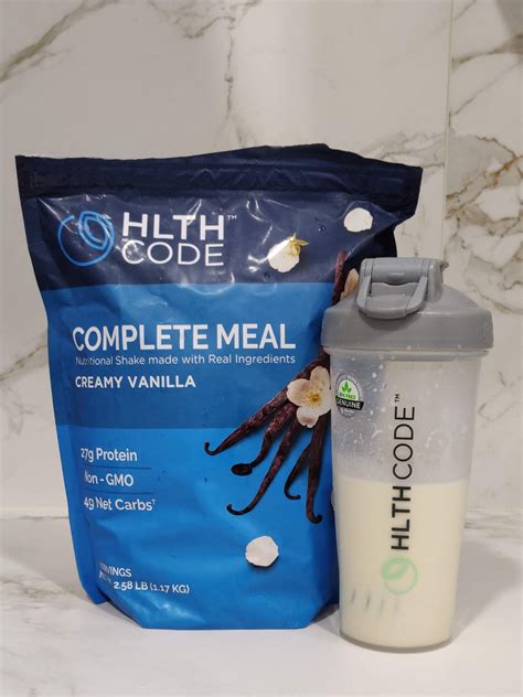Hlth Code Review One Of The Most Delicious Keto Shakes Latestfuels