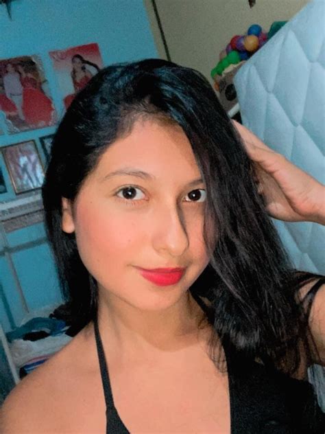 Danna Prettysweet Cam Model Free Live Sex Show And Chat Stripchat