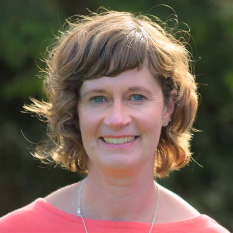 Amanda Bartons Instagram Twitter And Facebook On Idcrawl