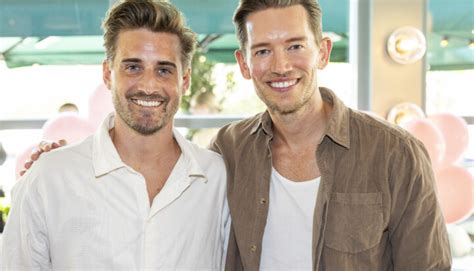 Esben Pretzmann Om 10 år I Isolation Droppede Familie Og Venner Under Mørk Periode