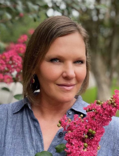 Qanda With Chris Cander A Gracious Neighbor Readmoreco