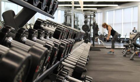 8 Different Types Of Gyms Explained