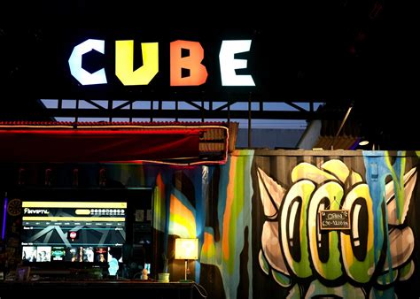 Cube Bar A Te Chumphon Hotel