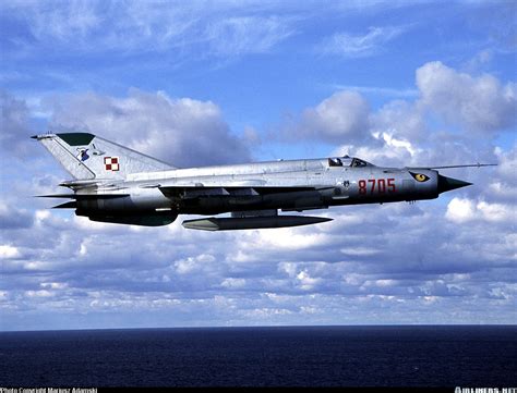 Mikoyan Gurevich Mig 21bis Poland Navy Aviation Photo 0305438