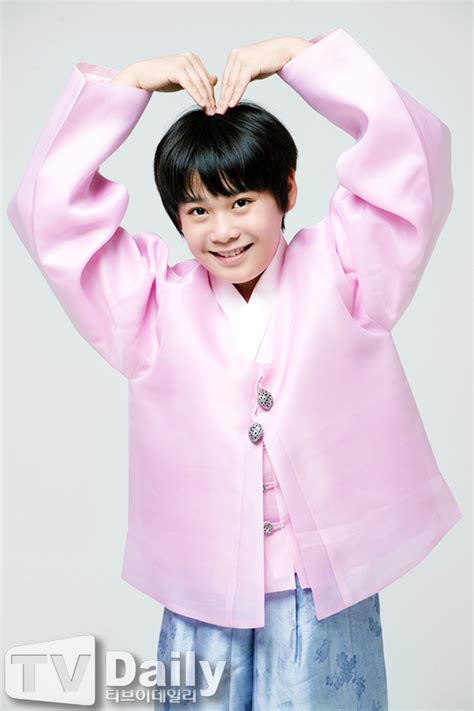 Td인터뷰 박보검 아역 정윤석 사랑스러운 어린 이영 Td인터뷰 박보검 아역 정윤석 사랑스러운 어린 이영