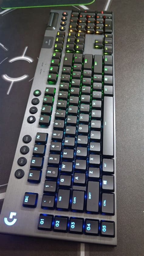 Logitech G913 Full Keyboard Wireless Swt Type Blue Clicky