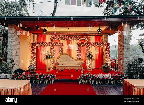 Red And Gold Wedding Stage Decorations
