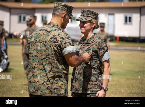 Us Marine Corps Lt Col Carrie C Batson Outgoing Commanding