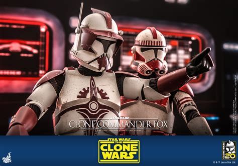 Star Wars The Clone Wars Clone Commander Fox Figure By Hot Toys The Toyark News