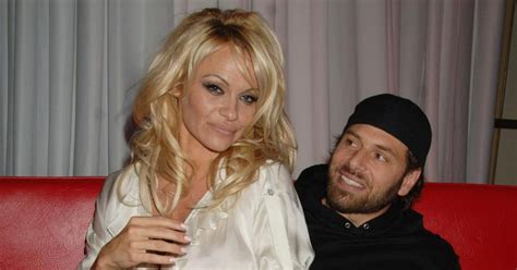 Pamela Anderson S Marriages A Guide To Her Past And Present Husbands