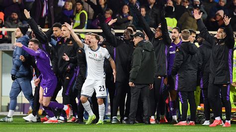 Fiorentina Player Collapses During Match Against Inter Bein Sports