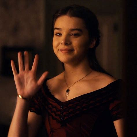 Hailee Steinfeld  Romeo And Juliet