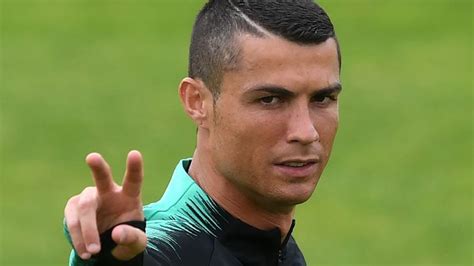 Conheça O Novo Corte De Cabelo Do Cristiano Ronaldo Para A Copa Do