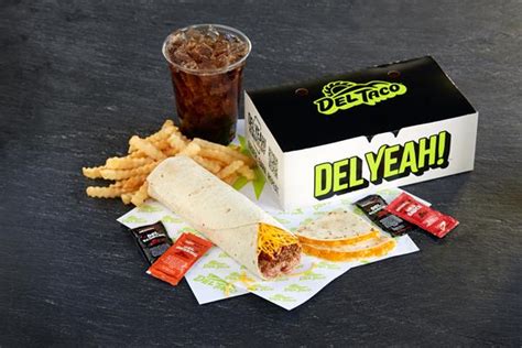 Del Taco Releases New Del Dorado Chicken Lineup And