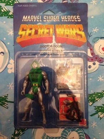 1084 Secret Wars And 1990 Marvel Dr Doom Figures 515993152