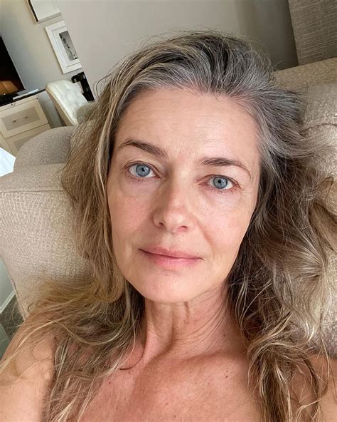 Supermodelja Paulina Porizkova Pozon E Zhveshur Për Ditëlindjen E 58