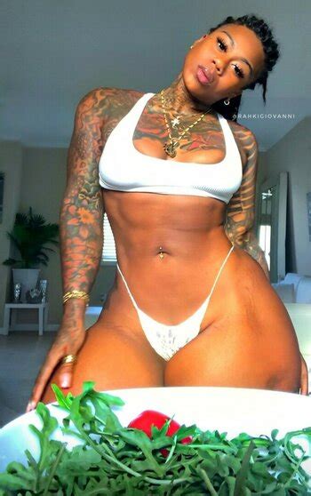 Rahki Giovanni Rahkigiovanni Nude Leaks Onlyfans Thefappening