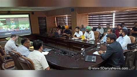 Dr Devansh Yadav Reviews Street Light Maintenance