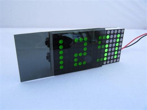 Proyecto Con Un Arduino Leonardo Para Crear Un Reloj Alarma Con El Efecto De La Película Matrix