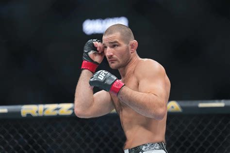 Sean Stricklands Relationship With Girlfriend Mother And Father Explored