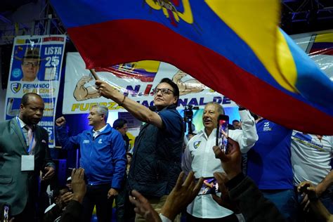 Sicarios Asesinaron A Candidato Presidencial En Ecuador