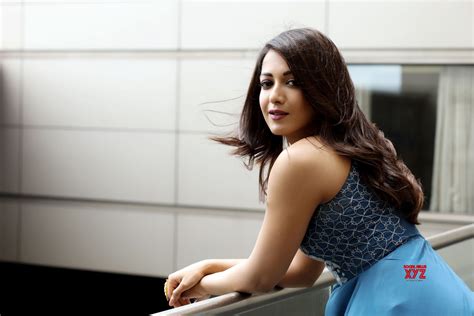 Actress Catherine Tresa Photo Shoot Stills Social News Xyz