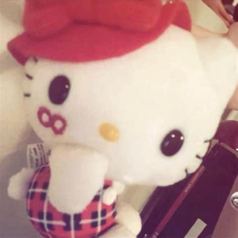 Hello Kitty Pfp