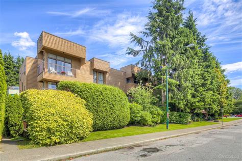 1450 Laburnum St Kitsilano Point Condos Condos Ca