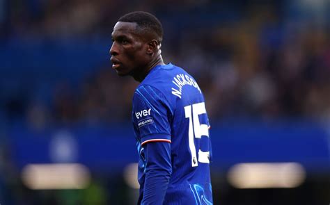 پیامد درگیری با بازیکن حریف؛ نیکولاس جکسون در خطر برخورد انضباطی طرفداری