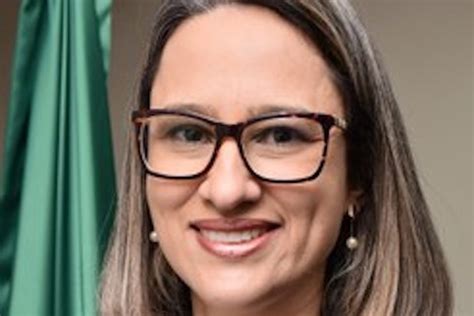 Luciana Siqueira Lira De Miranda Poder360