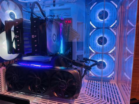 How To Upgrade To The Hyte Y70 Pc Case To Give Your Parts More Breathing Room