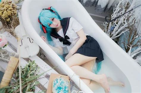 浴室写真 公主陛下 初音未来 Cosplay