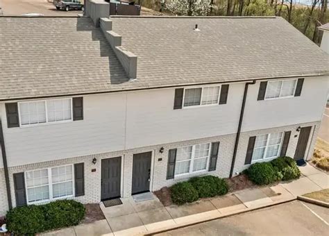 38655 Ms Real Estate And Homes For Sale Redfin