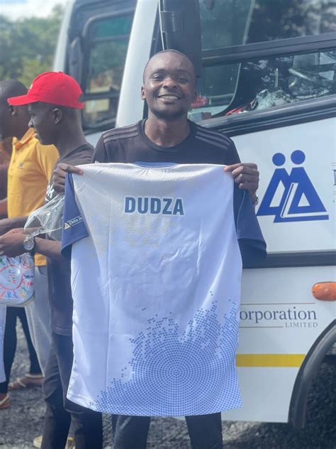 Teambuilding Leadership Collaboration Tashinga Dururu