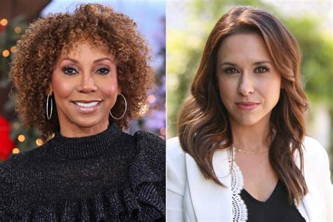 Hallmark Executive Wanted To Replace Old Talent Like Lacey Chabert