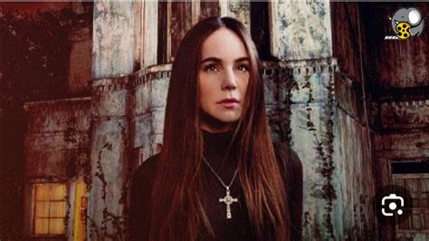 سینمایی ژانر ترسناک 😱 جن گیری کارمن فاریاس فیلو