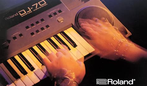 Vintage Digital Roland Dj 70 Und Mkii Sampling Workstation 1992