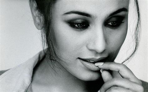 Rani Mukherjee 2 Wallpaper